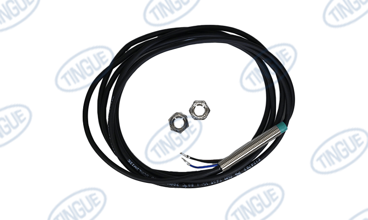MACHINE SPEED SENSOR 8MM ASSEMBLY – shop.tingue.com